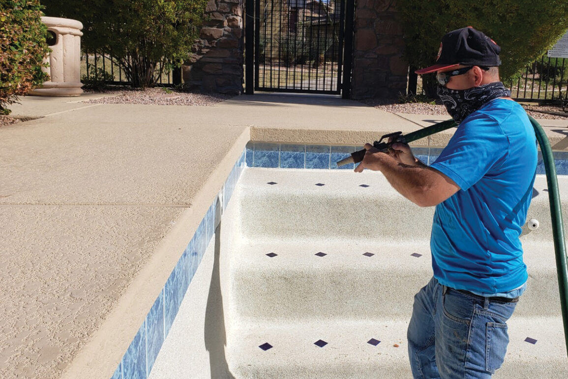 Latham Unveils Four New Fiberglass Pool Models