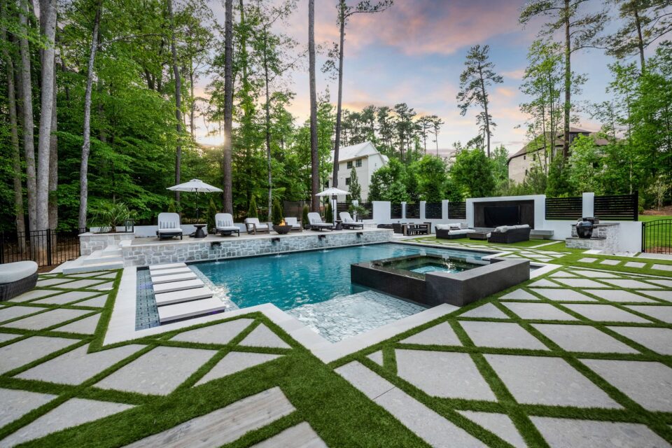 Home Depot to Acquire SRS Distribution, Heritage Pool Supply Group