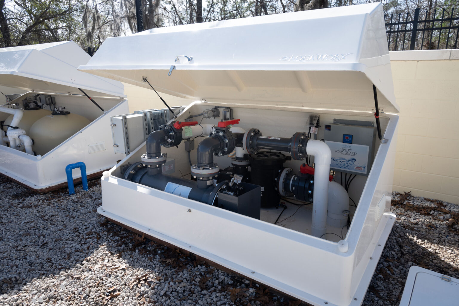 LED WaterBowls and LED Sheers Add Wow Factor Like Nothing Else - PoolPro